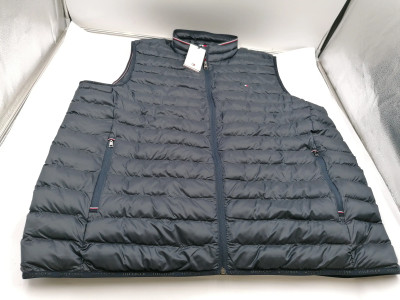 ÖVG Versteigerungen - Artikel Nr. 646019: Tommy Hilfiger Gilet