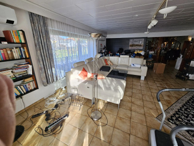 ÖVG Versteigerungen - Artikel Nr. 699121: Stehlampe