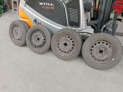 ÖVG Versteigerungen - Artikel Nr. 593324: Sommerreifen auf Stahlfelgen