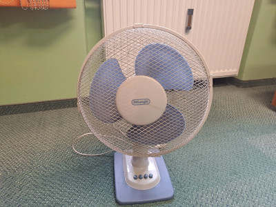 ÖVG Versteigerungen - Artikel Nr. 682507: DeLonghi Ventilator