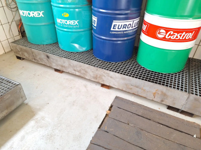 ÖVG Versteigerungen - Artikel Nr. 103528: Ölauffangwanne